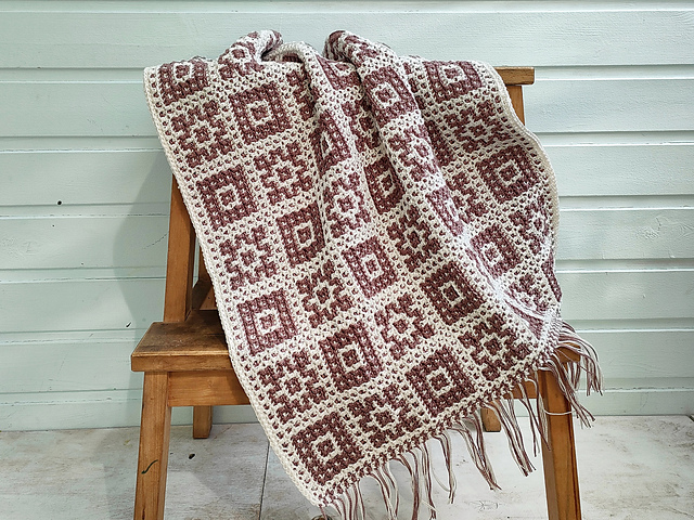 Ravelry: Chess baby blanket pattern by Tory Pace