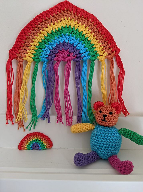 Ravelry: Rainbow Bear pattern by Torya Winters