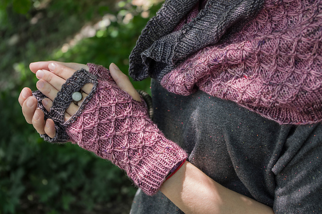 Ravelry: Gramma Jam Mitts pattern by Transmutation Knits