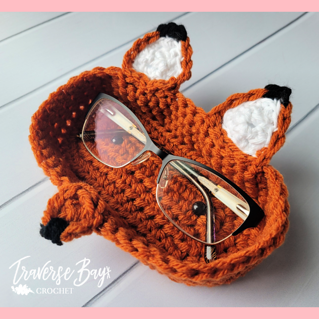 Ravelry: Fox Glasses Holder pattern by Laura Brian
