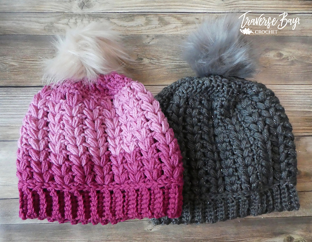 Ravelry: Pretty Puff Beanie pattern by Laura Brian