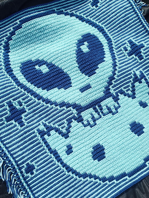 Ravelry: Hatching Alien Baby Blanket pattern by Michaela Moore