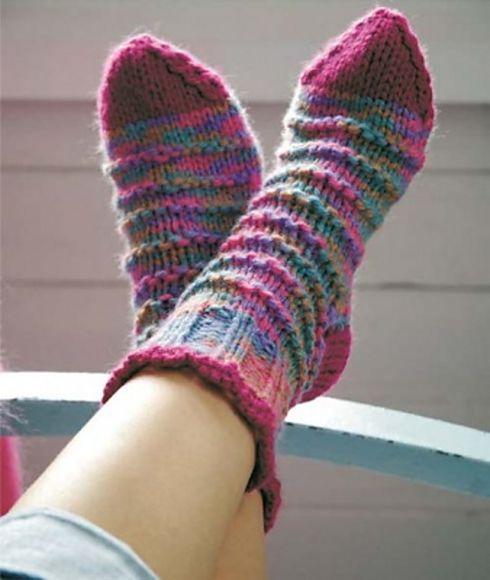 Ravelry: Caldi calzettoni Snazzy socks pattern by Giuliano & Giusy Marelli