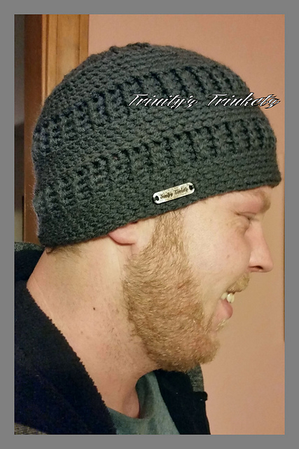 Ravelry: Cobalt Cables Cap pattern by Debra Brannon