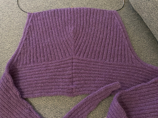 Ravelry: Troila's Alex Hood