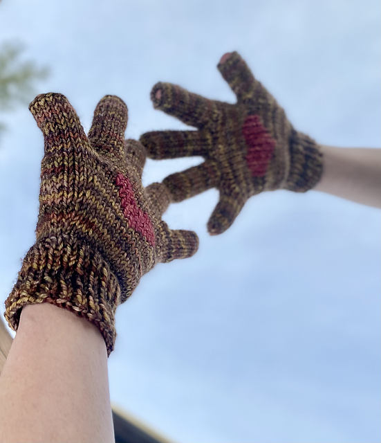 Ravelry: Tuff Love pattern by Erin Kostashuk