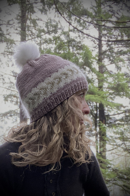 Ravelry: Tonquin Toque pattern by Erin Kostashuk