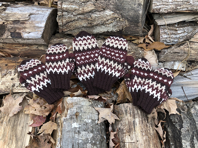 Ravelry: Green Mountain Mittens pattern by Mary O'Shea