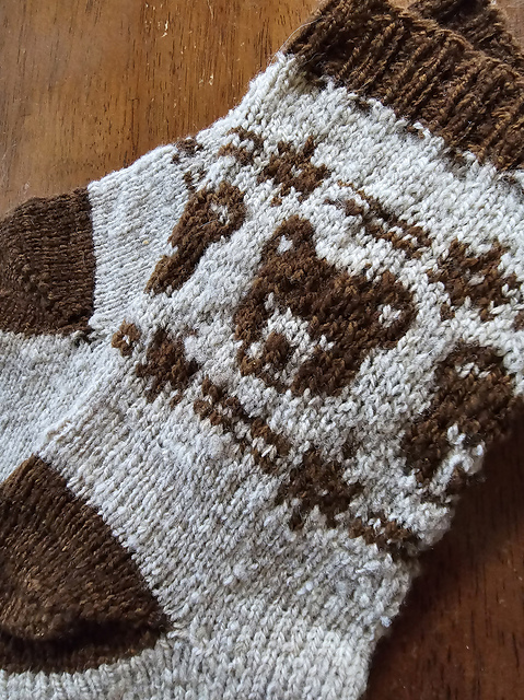 Ravelry: Bearly Socks pattern by AV Vicario