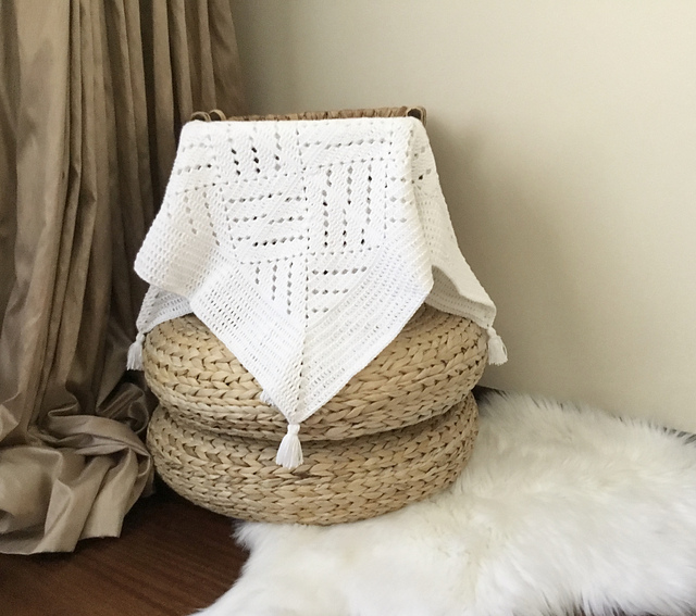 Ravelry: Melody Granny Baby Blanket N 384 pattern by Turquoise Pattern