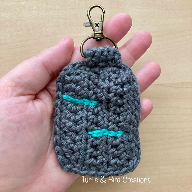 Ravelry: Pebble Maze Fidget Keychain pattern by Toni Davenport