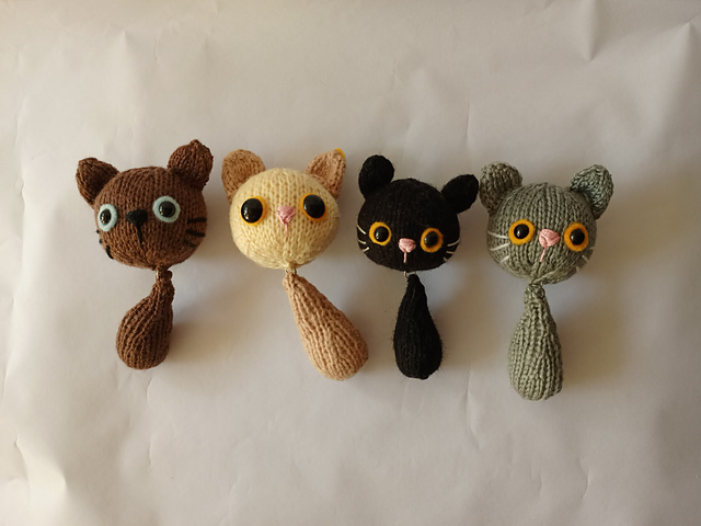 Ravelry: Cat keychain pattern by TwinsDesign