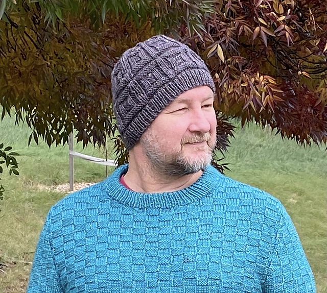 Ravelry: Squares Beanie pattern by Caroline Panousis