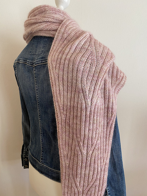 Ravelry: Tylerbonni's Coral Reef Wrap Test