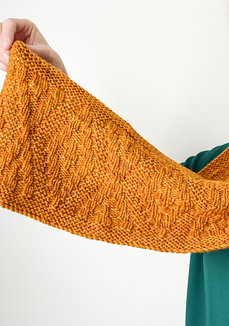 Ravelry: Etched Amber pattern by Josée Paquin