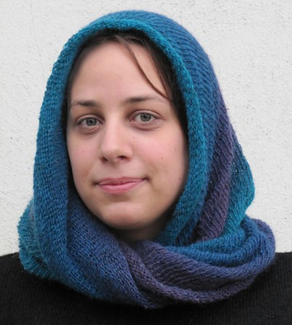 Ravelry: Christine's moebius scarf/Christines moebius schal pattern by ...
