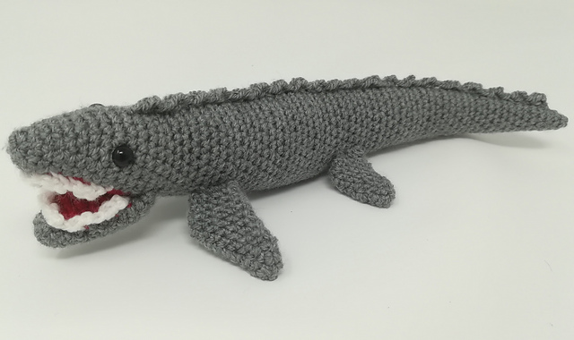 Ravelry: Mosasaurus pattern by Laura Gillard
