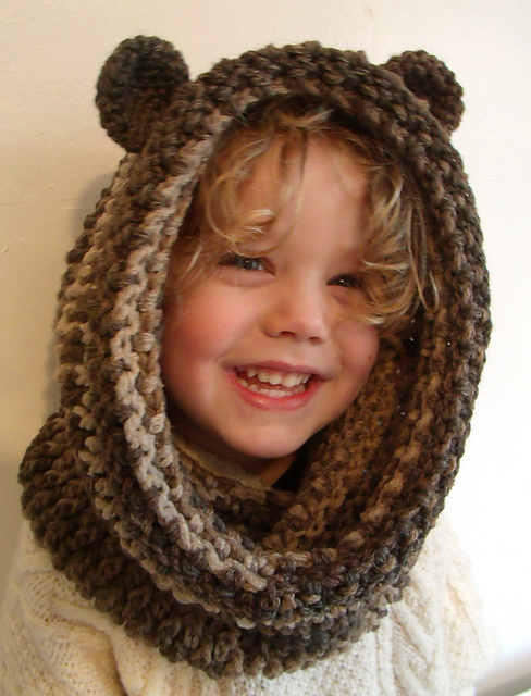 Ravelry: Bear Snood pattern by Thomasina Cummings Designs