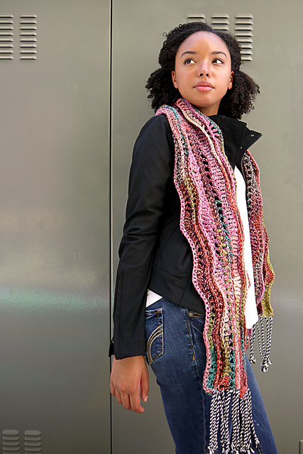 Ravelry: Tremont Scarf pattern by Amy Gunderson