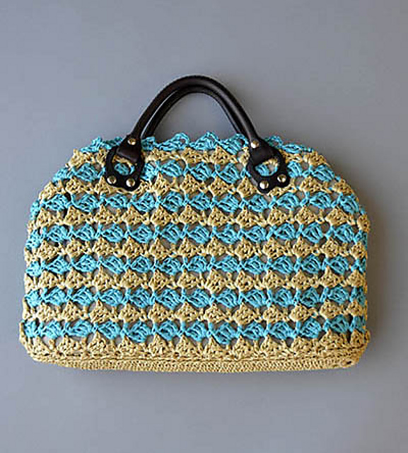 Ravelry: Loop Bag pattern by Universal Yarn