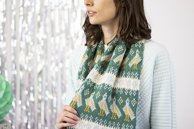 Ravelry: Partridge Cowl pattern by Rachel Brockman