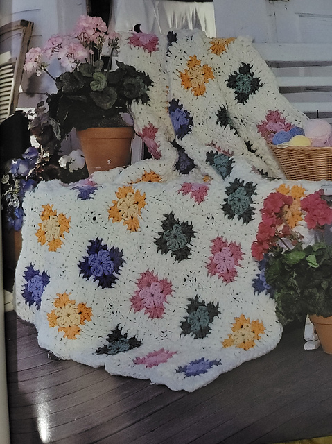Ravelry: Granny's Scrap Afghan pattern by Maggie Weldon