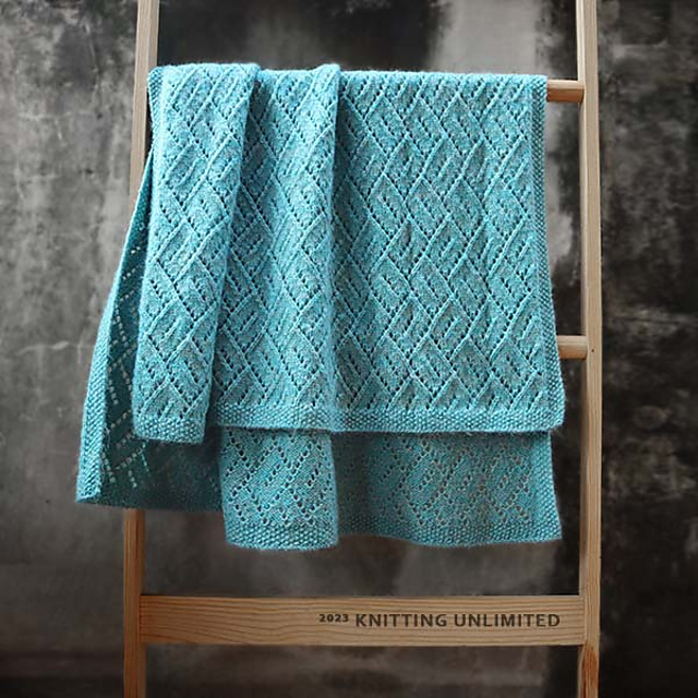 Ravelry: Lattice Dreamweaver Blanket pattern by nalhcib