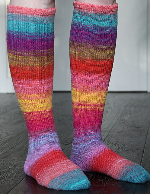 Ravelry: 2677 Knee-length Socks pattern by Passap Design Team