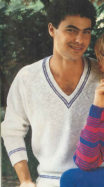Ravelry: 2926 Man's raglan sweater pattern by Passap Design Team