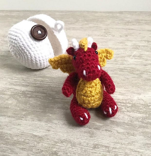 Ravelry: Dragon hatching egg pattern by Sayens Crochet