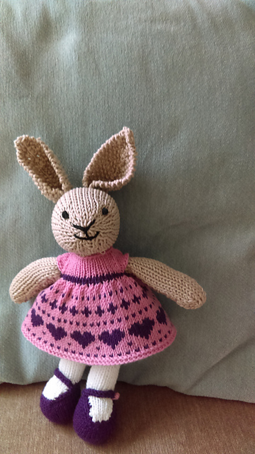 Ravelry: Valerie321's Bunny 3 hearts