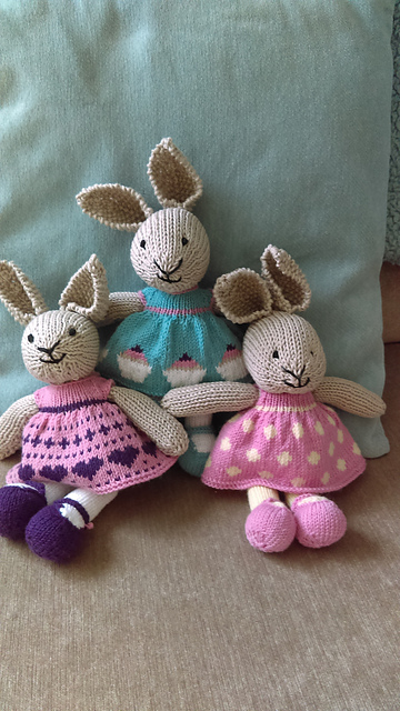 Ravelry: Valerie321's Bunny 3 hearts