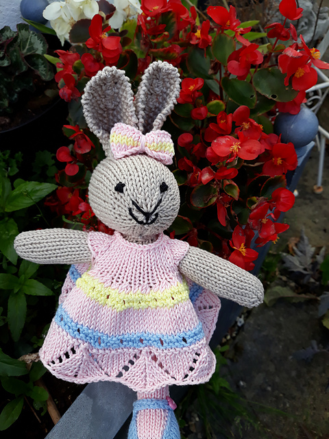 Ravelry: Valerie321's Variations on a theme bunnies