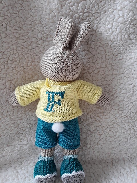 Ravelry: Valerie321's Flute playing bunny