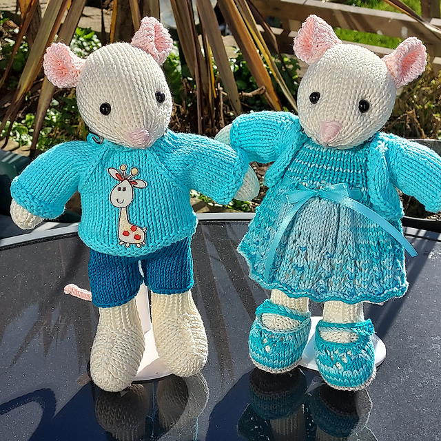 Ravelry: Valerie321's March mice (442)