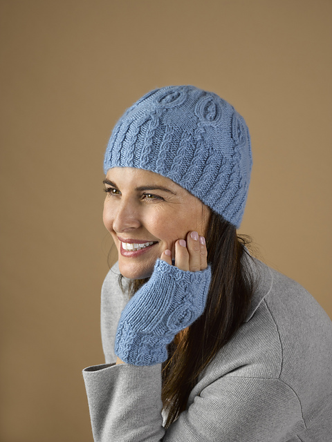 Ravelry: Mistral pattern by Julie Turjoman