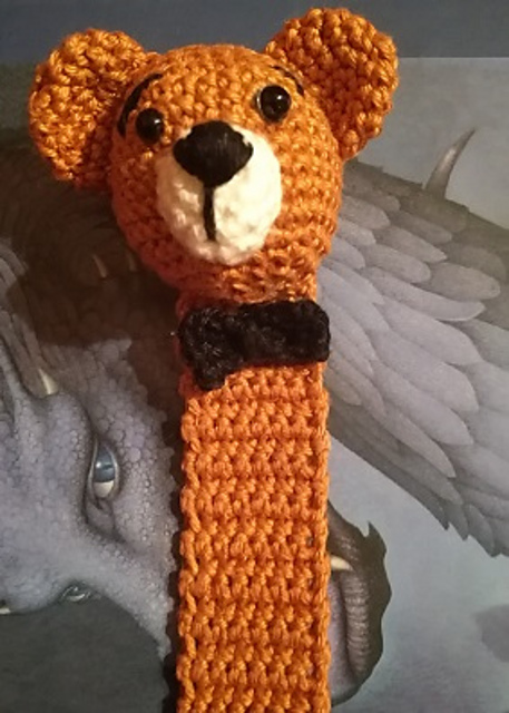 Ravelry: Cinnamon Bear bookmark pattern by Andrea Vass
