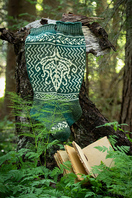 Ravelry: Lórien-sukat pattern by Henna Haapaniemi