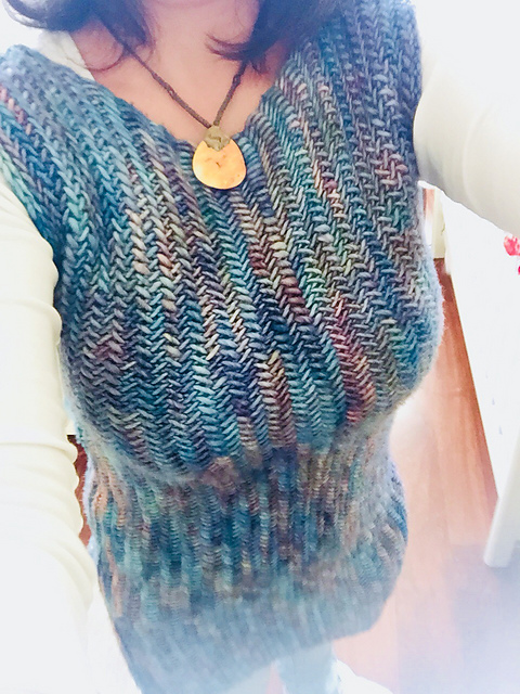 Ravelry: Pearl Herringbone Vest pattern by Maria Shapiro