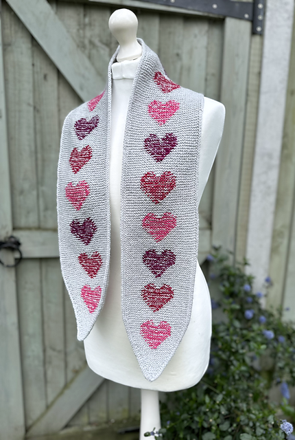 Ravelry: Hazy Hearts pattern by Claire Slade