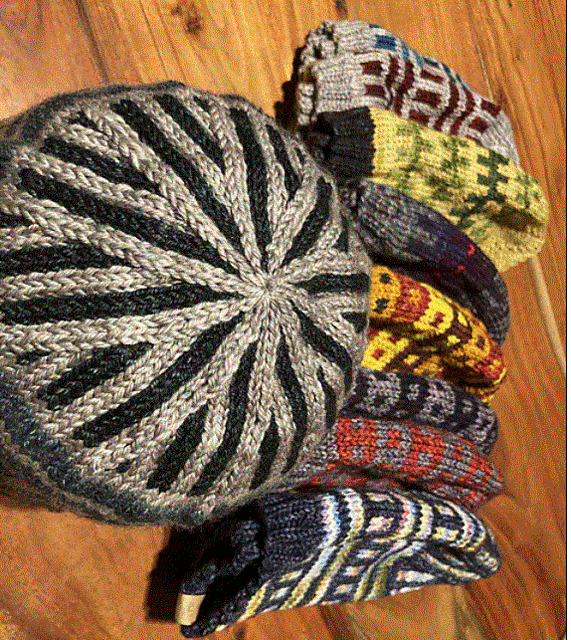 Ravelry: Decagon Hat pattern by Vexy