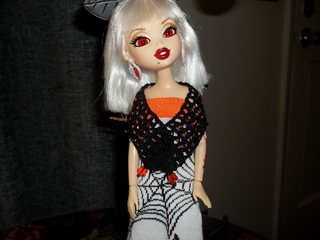 Ravelry: Fashion Doll Beaded Stole pattern by Vicki Johnson