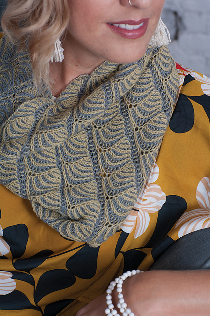 Ravelry: Behaaglijk pattern by Nancy Marchant