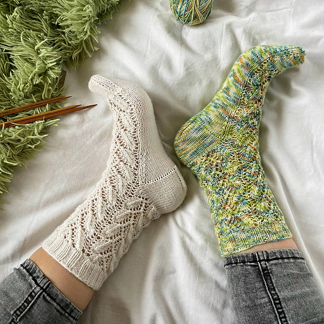 Ravelry: Boots pattern by Vicky Moroz