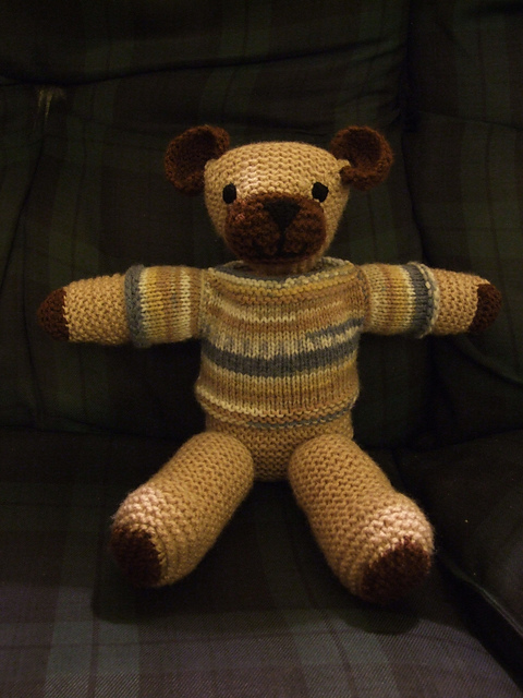 Ravelry: Bertie Bear pattern by Val Pierce