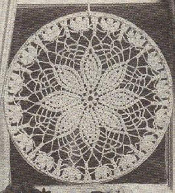 Ravelry: Daisy Suncatcher pattern by Mom's Love of Crochet