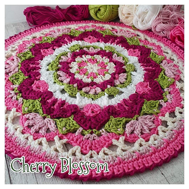 Ravelry: Crazy May Mandala pattern by Heidi Heinrichs, Taina Tauschi