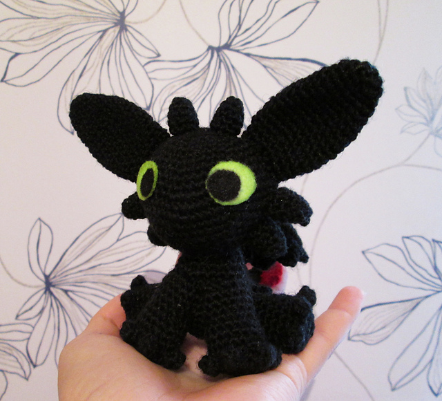 Ravelry: Toothless Amigurumi pattern by Sarah Sloyer