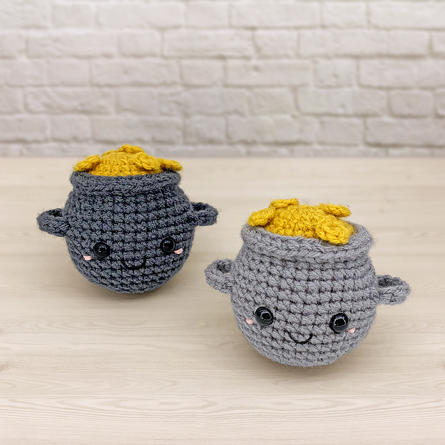 Ravelry: Pot of Gold Cutie pattern by Joey Diehl