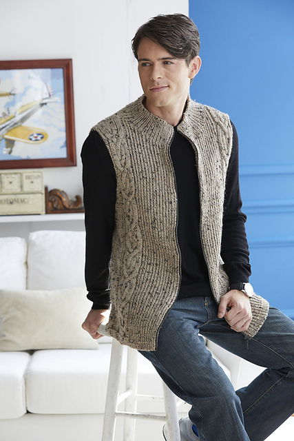 Ravelry: #21 Man's Zippered Vest pattern by Jacqueline van Dillen